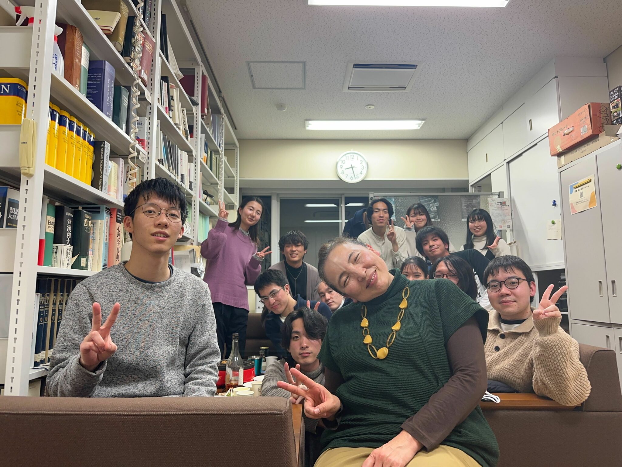 卒論・修論公開審査会＆お疲れさま会2025を開催しました。 – 大阪大学人間科学部/人間科学研究科 教育人間学分野